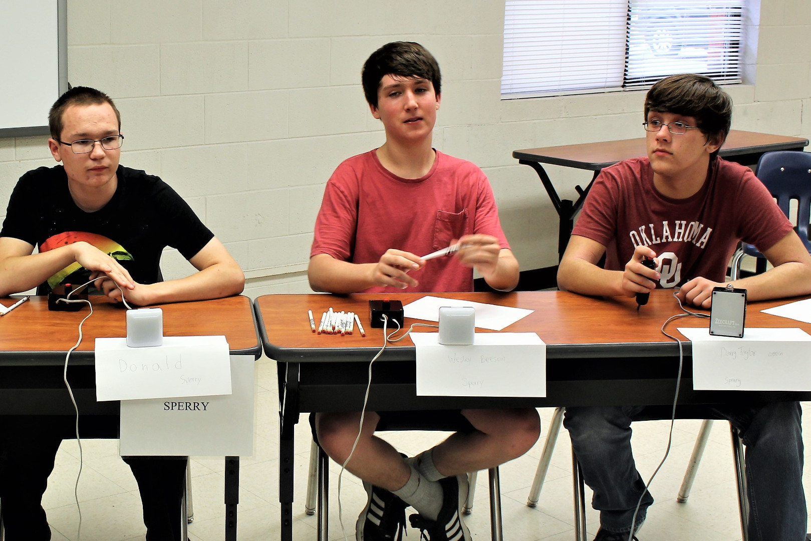 Sperry Public Schools - Sperry Academic Bowl Team Buzzes Through Districts